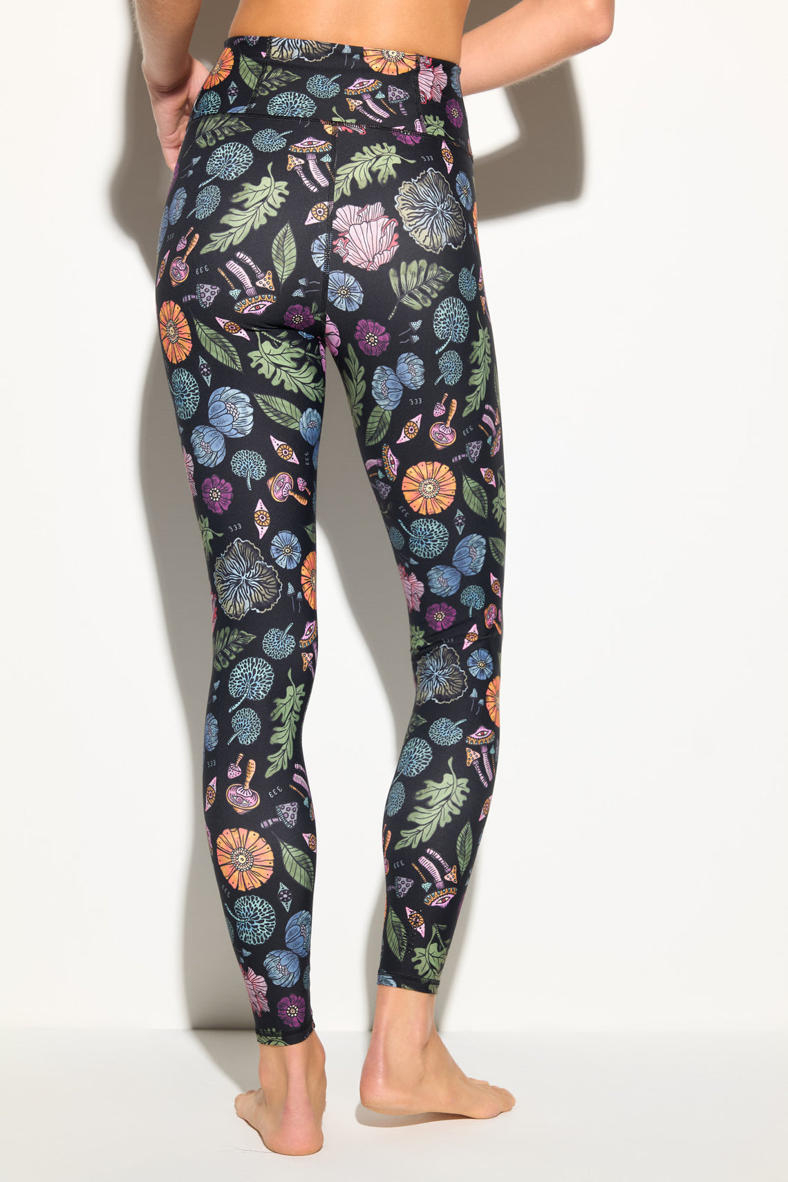 Nirvana Lotus Legging | Spiritual Gangster